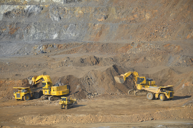 FTSE 100 movers: Miners shine as copper rallies; RBS goes ex-div ...