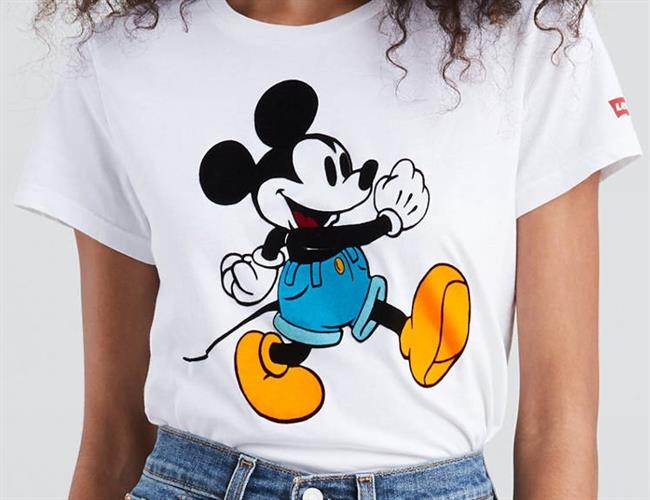 Mickey Mouse cumple 90 años y las marcas de moda homenajean su ...