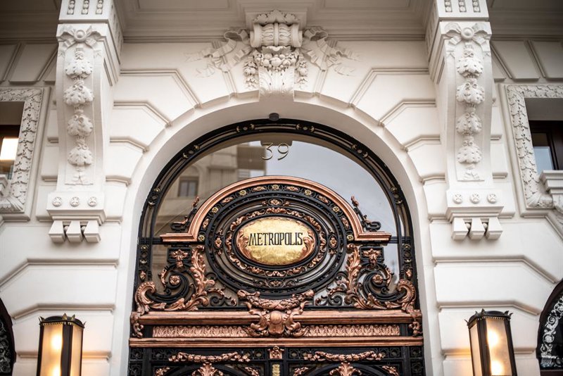 Economía.- El Grupo Paraguas abre el Club Metrópolis, un espacio de ...